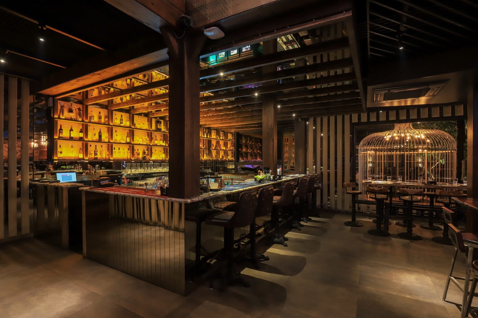 URBO KITCHEN & BAR